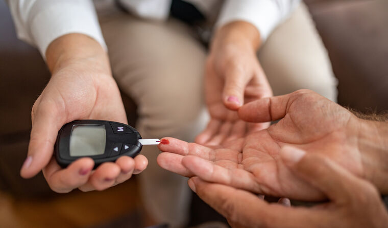 HbA1c 12 Treatment: Signs, Medicines & Tips To Prevent